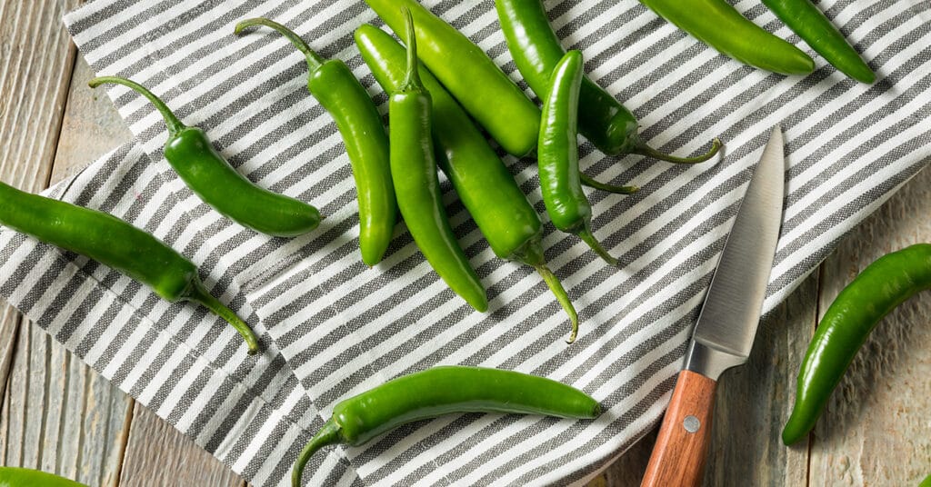 Chile Serrano - Escala Scoville